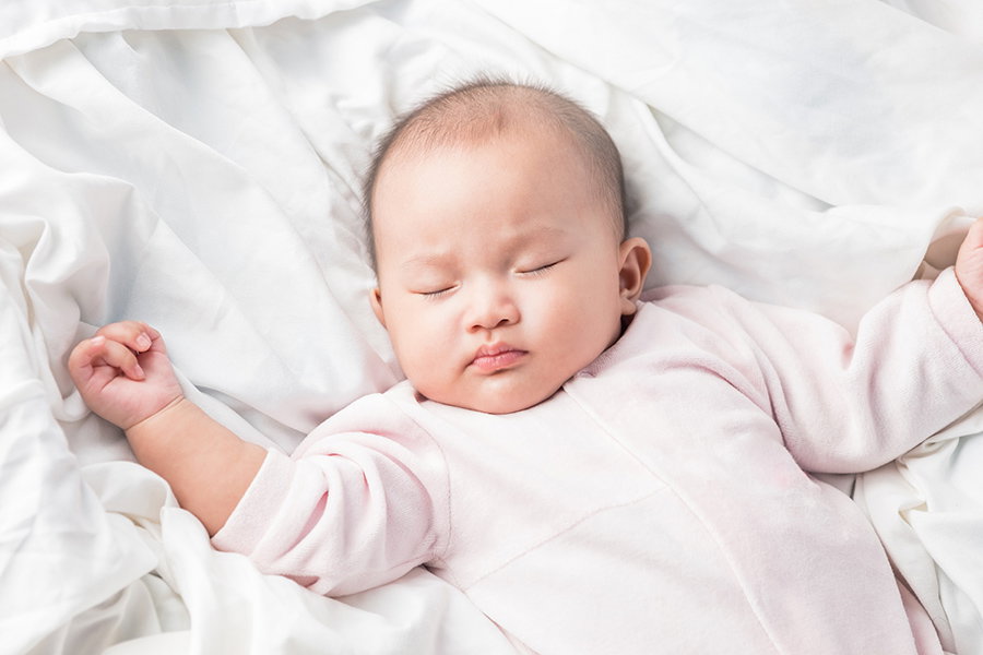 How To Prevent Baby Hair Loss in 7 Ways