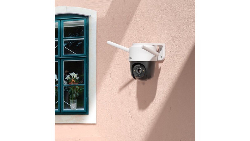 6. Imou Cruiser SE 4MP Smart Tracking & Full Color Night Vision ...