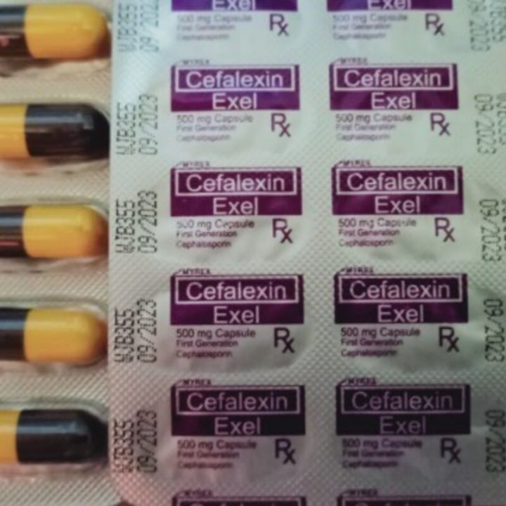 Cefalexin for UTI... Ask Lang po may UTI po ako Kaya niresit