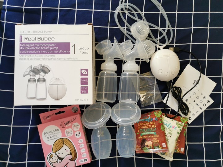 SELLING BREAST PUMP SELLING my Real Bubbee Double Electric B