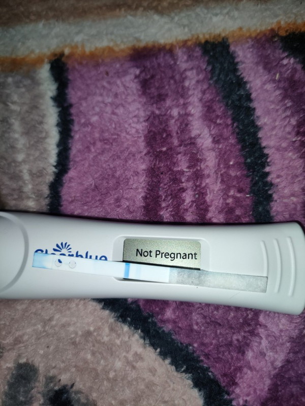 Clear blue digital negative, upt cassette positive Hai semua