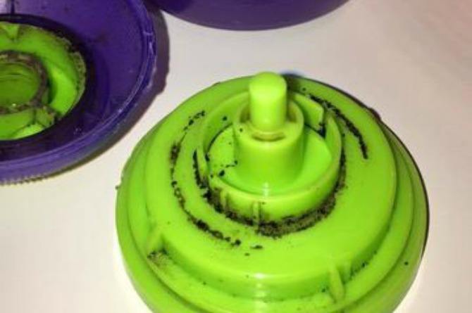 Horrified dad finds mold in daughter’s sippy cup