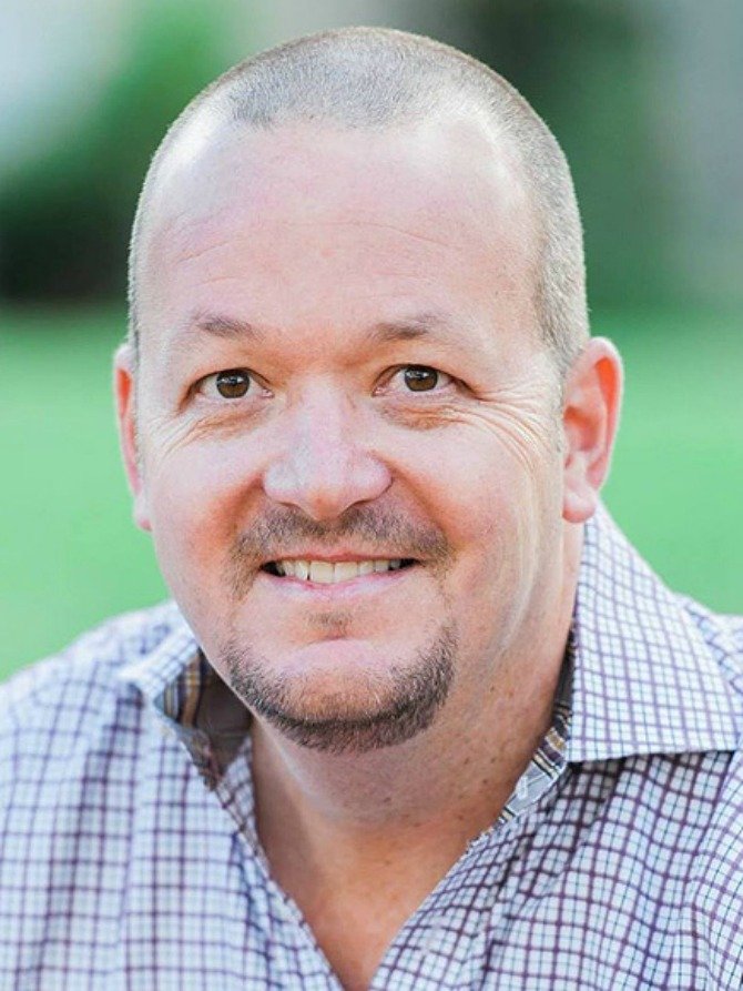 Father Electrocuted Saving Daughter From Charged Swimming Pool