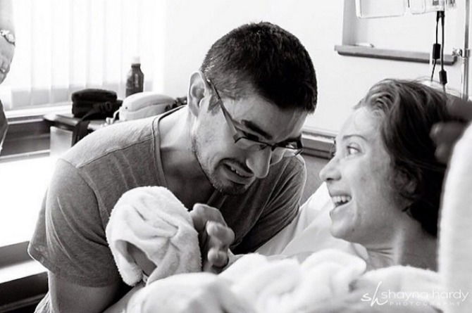 15 Powerful Photos of Dads That Sum Up the Joys of New Fatherhood