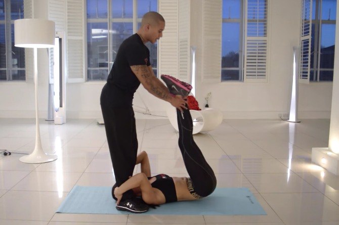 Couples Workout: 5 Simple Exercises To Do With Your Partner