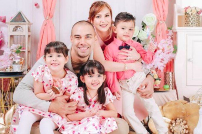 Why Are Netizens Upset About Team Kramer's Post About Biblical Marriage ...