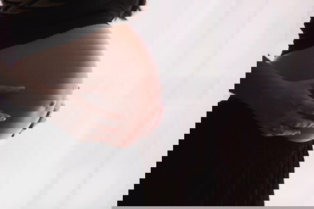 Pagdurugo Habang Buntis: Mapanganib Nga Ba Ito?