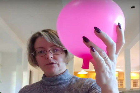 Child Birth Demonstration: Brilliant Woman Sums it Up!