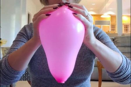 Child Birth Demonstration: Brilliant Woman Sums it Up!