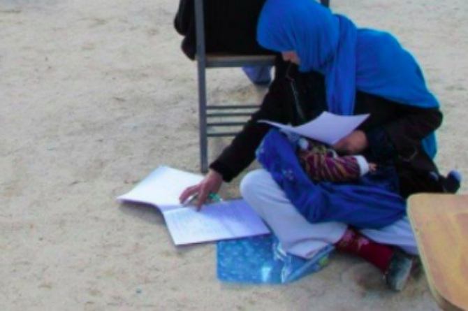 Afghan Mom Breastfeeding During Exam Inspires Many!