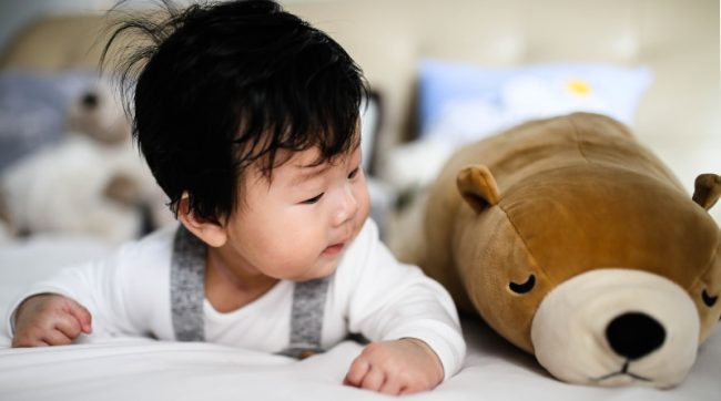 Laruan Ng Baby: 21 Best Toys Para Sa Baby, According To Their Month