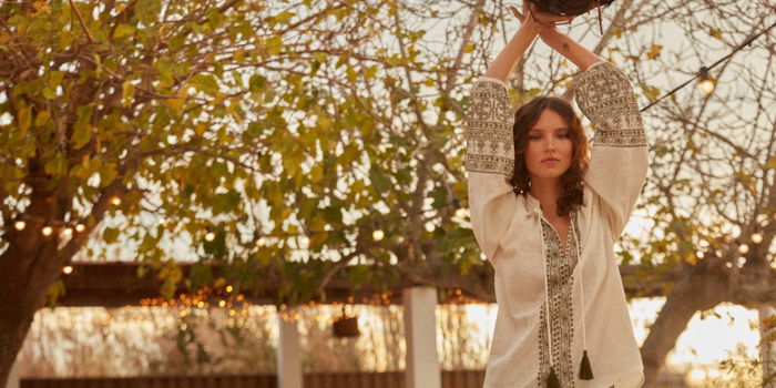 Step Into the Vibrant Embrace of Springfield’s Spring-Summer 2024 Season