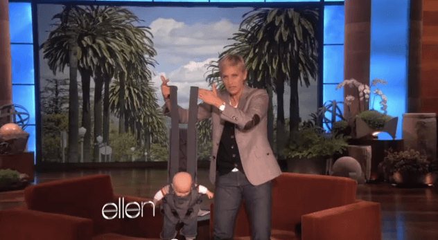 Babykeeper Basic: Hanging baby seat gives mums an extra hand