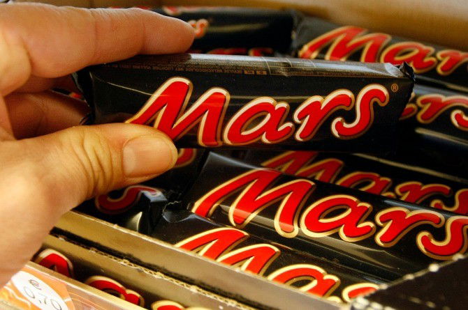 Mars Recalls Dutch-Produced Chocolate Bars From 55 Countries