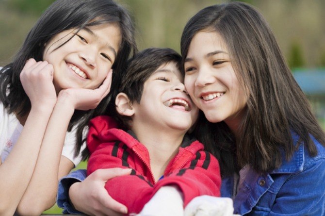 8 Ways To Help Tweens Build Positive Relationships