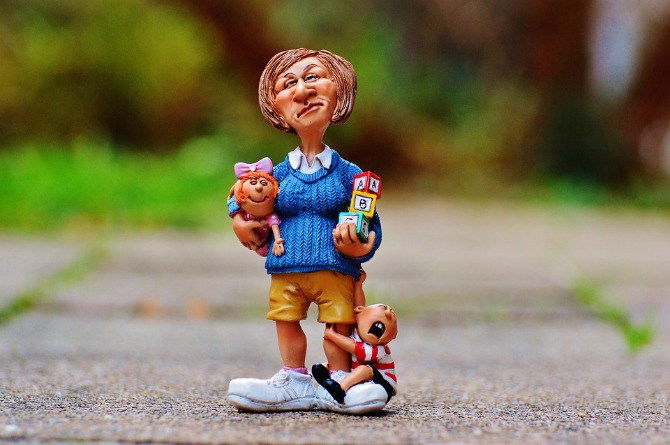 6 Helpful Tips To Keep Your Child Safe With Their Nanny