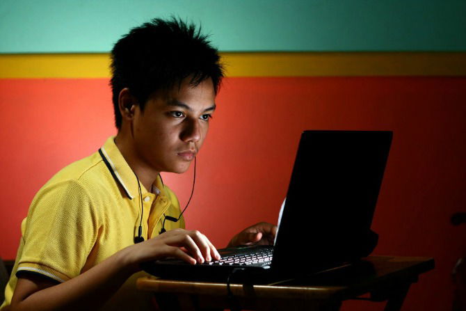 5 Unspoken Social Media Etiquette For Kids To Learn