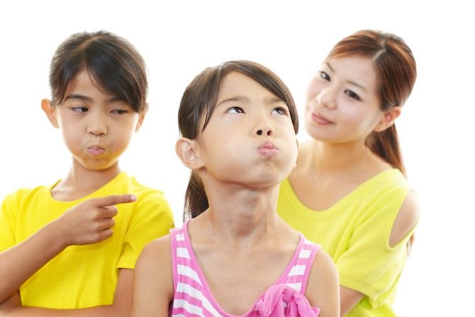 Should You Interfere In Children's Fights? Learn What You Can Do Instead.