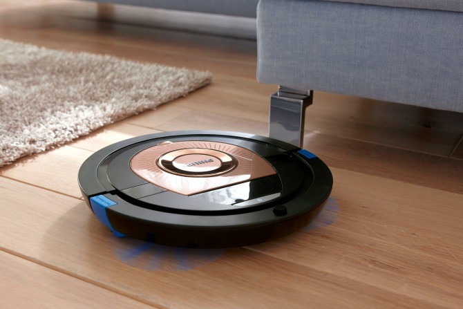 4 Reasons WHY Mums NEED The Philips SmartPro Compact Robot Vacuum Cleaner!