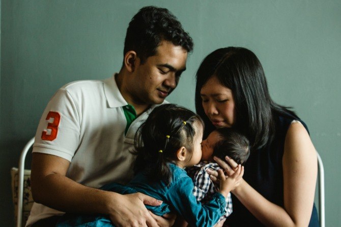 Singapore Mum Fights Breast Cancer: "I Was 33 Weeks Pregnant When..."