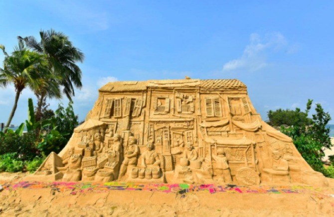 Sentosa Sandsation: Sand Sculptures Come to Life at Sentosa Island