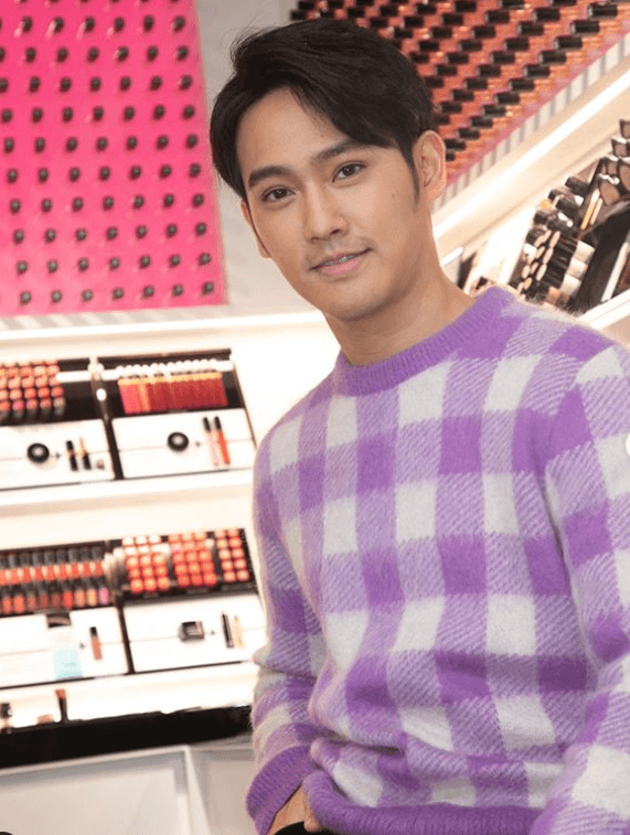 Good-looking Celebrity Sons: Ex TVB Actor Kent Tong's Handsome Twins