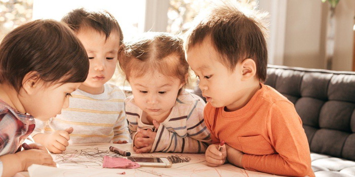 Parents' Guide to Promoting Social Skills in Children