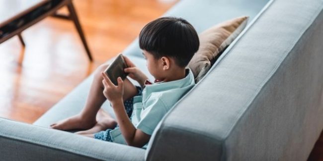 Parental Control Software to Keep Your Child Safe Online