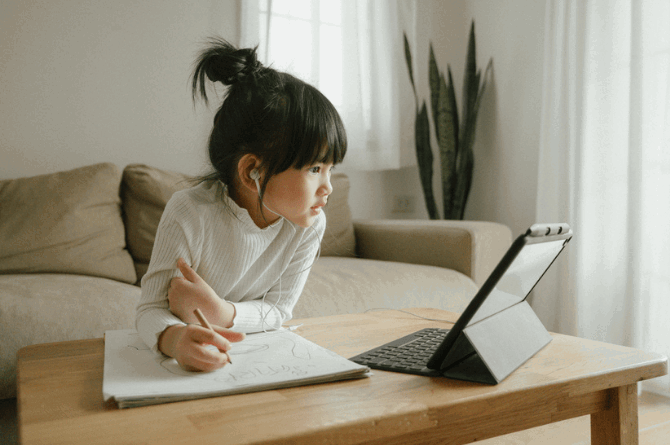 Student Learning Space MOE Crashes On The First Day Of HBL