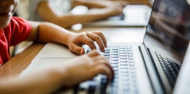 Best Typing Program For Kids: 7 Apps To Teach Typing The Fun Way