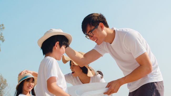 Here’s How To Role Model Positive Behaviours to Your Child!