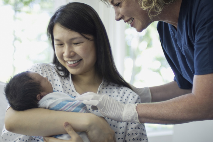 The Best Birth Team: The Roles of Your OB-GYN, Nurses, and Partner