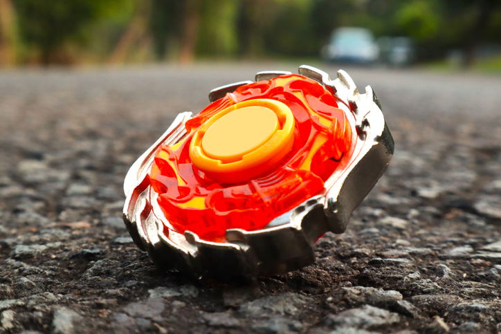 Viral TikTok Video Alert: Kids Play Beyblade and Relive '90s Nostalgia