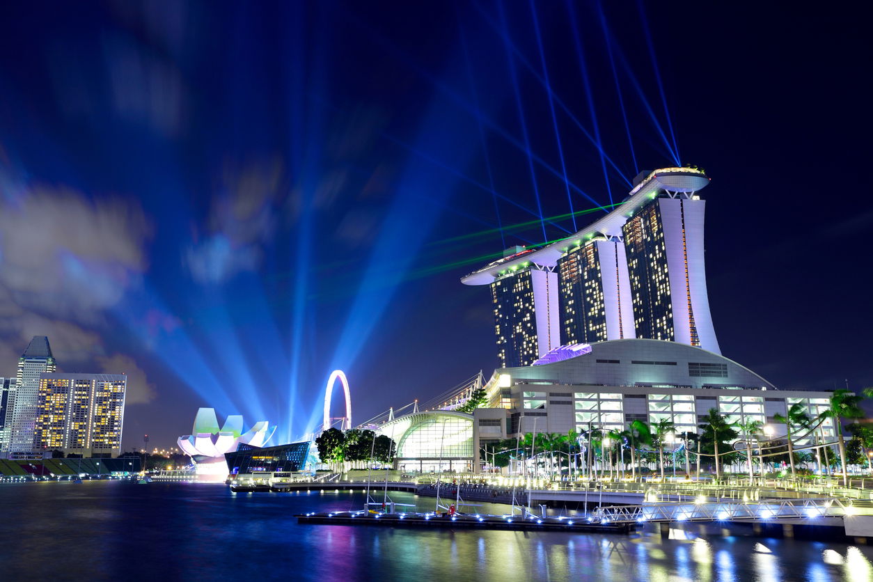 Spectra Light Show at Marina Bay Sands: What to Do Before, During, and ...
