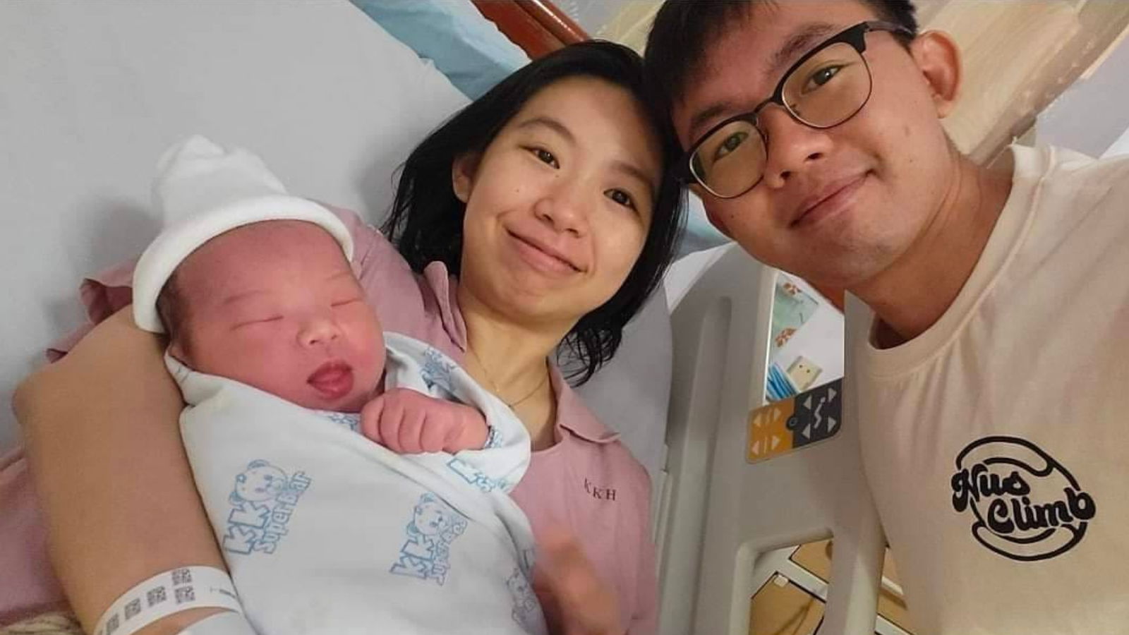 Woman Gives Birth in Taxi: An Unforgettable Journey to Motherhood