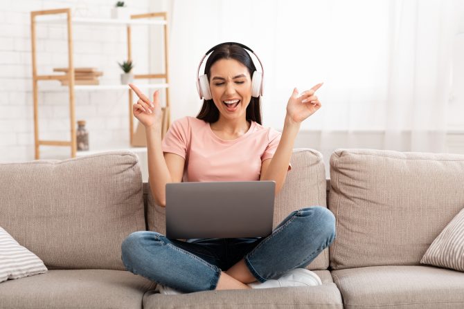 10 Effective Ways to Break Out of a Bad Mood