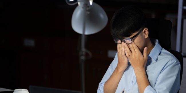 Eye Strain Symptoms: What They Are and How to Avoid Them