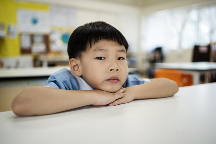 8 Reasons Why Child is Lethargic and How You Can Help