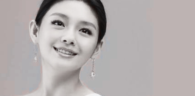 Barbie Hsu Dies at 48