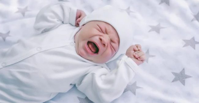 Abdominal Distension Is Common in Newborns, Here's How to Deal With It!