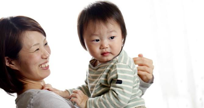 Mengatasi anak manja, 7 Cara mengatasi sikap anak yang manja