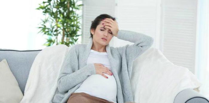 5 Penyebab Nyeri Perut Bawah Saat Hamil, Atasi dengan Cara Ini!