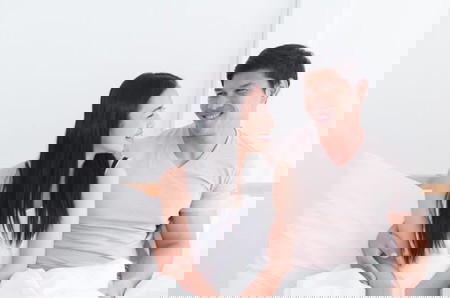 Posisi paling enak saat seks, bikin suami dan istri sama-sama puas!