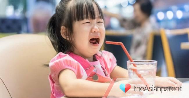 Mengatasi tantrum pada anak, jangan panik, lakukan 5 cara ini