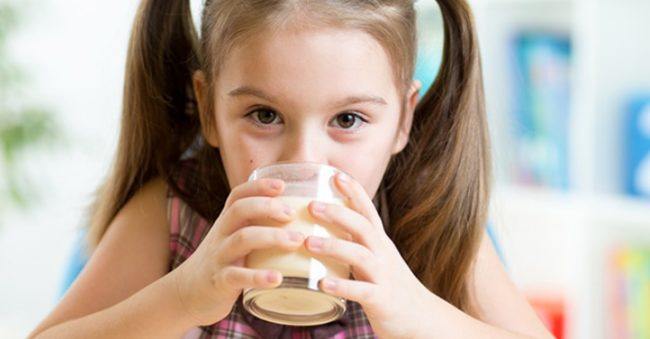 Minuman sehat untuk anak - Ini manfaat dan cara membuatnya