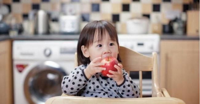Anak susah makan buah, ini 10 hal yang perlu Parents lakukan! Anak susah makan buah, ini 10 hal yang perlu Parents lakukan!