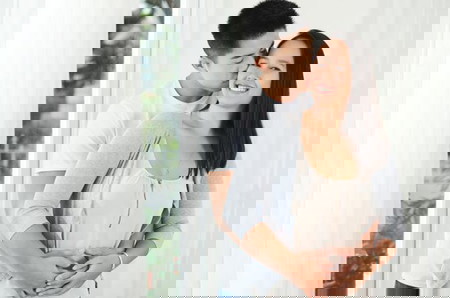 Posisi berhubungan suami istri dengan cara berdiri yang perlu Anda coba!