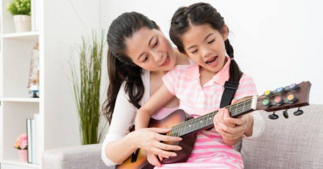 Kelebihan anak autis yang perlu Parents bantu kembangkan, apa saja?