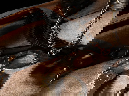 Apa Itu BDSM? Berikut Mitos, Fakta, dan Artinya Secara Lengkap