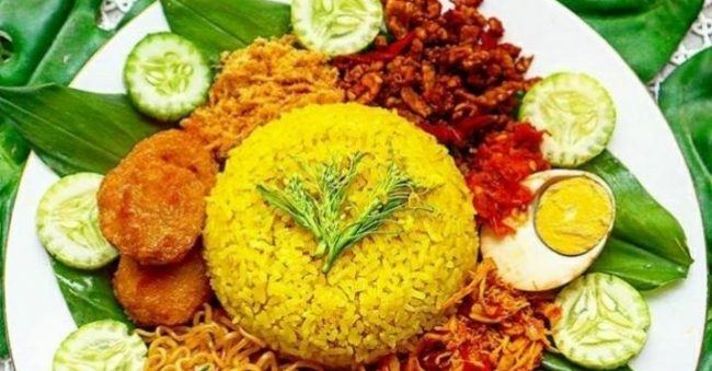 3 Resep Nasi Kuning Paling Enak ala Chef Legendaris Indonesia